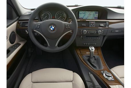 2010 BMW 335d MPG, Price, Reviews & Photos | NewCars.com