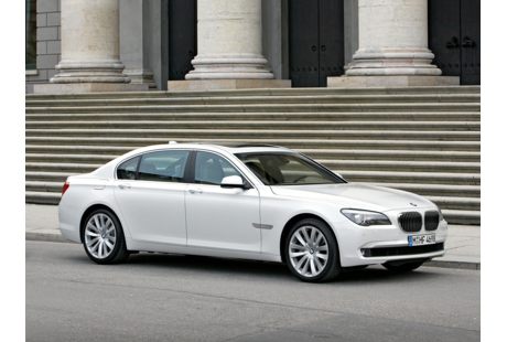 2010 BMW 760 MPG, Price, Reviews & Photos | NewCars.com