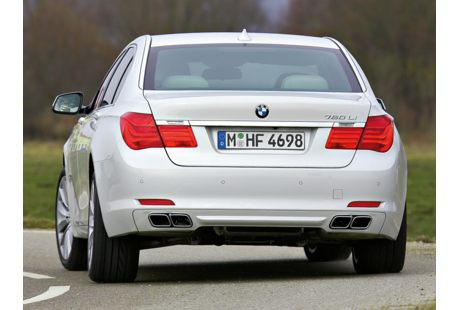 2010 BMW 760 MPG, Price, Reviews & Photos | NewCars.com