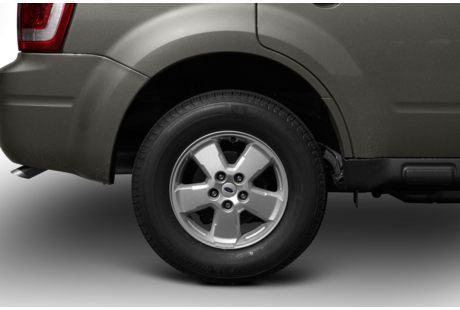 2010 Ford Escape MPG, Price, Reviews & Photos | NewCars.com