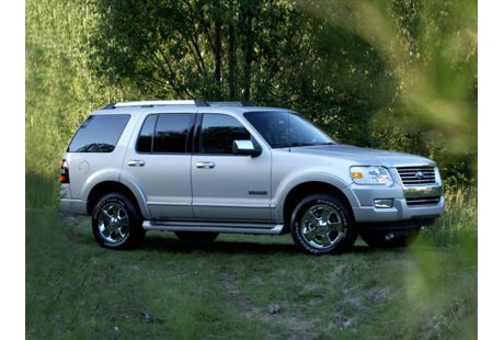 2010 Ford Explorer MPG, Price, Reviews & Photos | NewCars.com