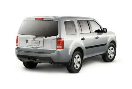 2010 Honda Pilot MPG, Price, Reviews & Photos | NewCars.com