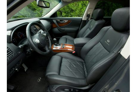 2010 INFINITI FX35 MPG, Price, Reviews & Photos | NewCars.com