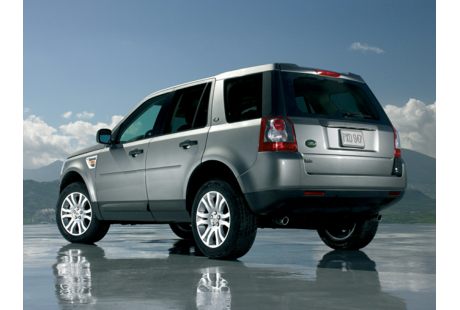 2010 Land Rover LR2 MPG, Price, Reviews & Photos | NewCars.com