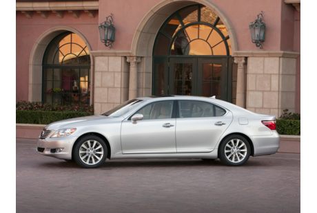 2010 Lexus LS 460 MPG, Price, Reviews & Photos | NewCars.com
