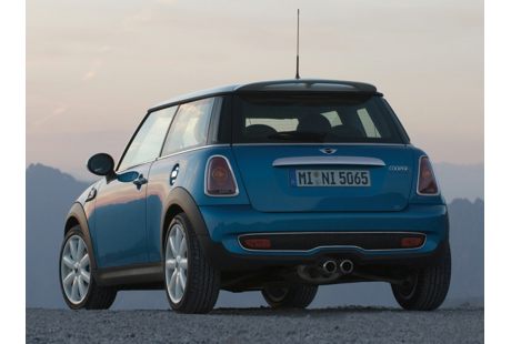 2010 MINI Cooper S MPG, Price, Reviews & Photos | NewCars.com