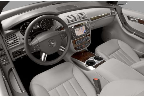 2010 Mercedes-Benz R-Class MPG, Price, Reviews & Photos | NewCars.com