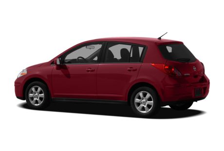 2010 Nissan Versa MPG, Price, Reviews & Photos | NewCars.com