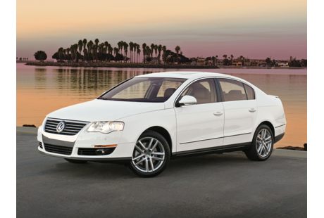2010 Volkswagen Passat MPG, Price, Reviews & Photos | NewCars.com