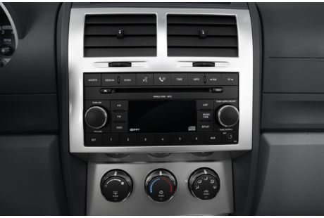 2011 Dodge Nitro MPG, Price, Reviews & Photos | NewCars.com