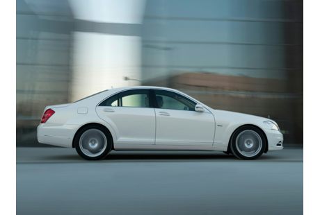 2011 Mercedes-Benz S-Class MPG, Price, Reviews & Photos | NewCars.com