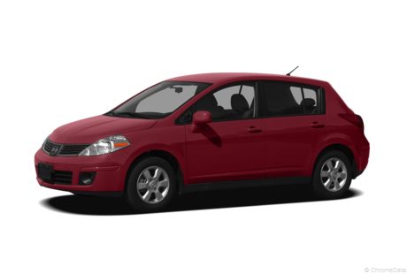 2011 Nissan Versa MPG, Price, Reviews & Photos | NewCars.com