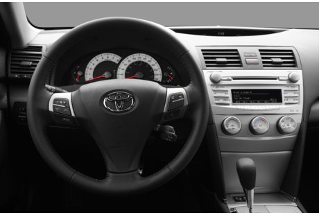 2011 Toyota Camry MPG, Price, Reviews & Photos | NewCars.com