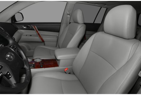 2011 Toyota Highlander MPG, Price, Reviews & Photos | NewCars.com