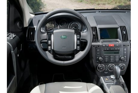 2012 Land Rover LR2 MPG, Price, Reviews & Photos | NewCars.com