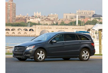 2012 Mercedes-Benz R-Class MPG, Price, Reviews & Photos | NewCars.com