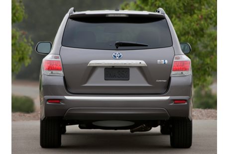 2012 Toyota Highlander Hybrid MPG, Price, Reviews & Photos | NewCars.com