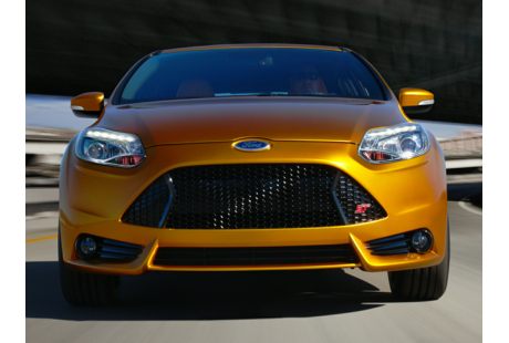 2014 Ford Focus ST MPG, Price, Reviews & Photos | NewCars.com