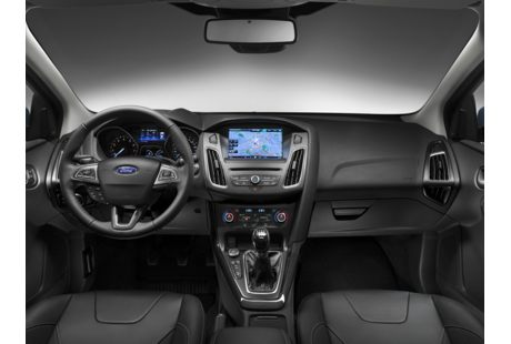 2015 Ford Focus MPG, Price, Reviews & Photos | NewCars.com