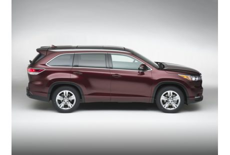 2015 Toyota Highlander MPG, Price, Reviews & Photos | NewCars.com