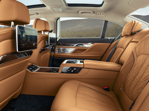 2020 BMW 740 MPG, Price, Reviews & Photos | NewCars.com