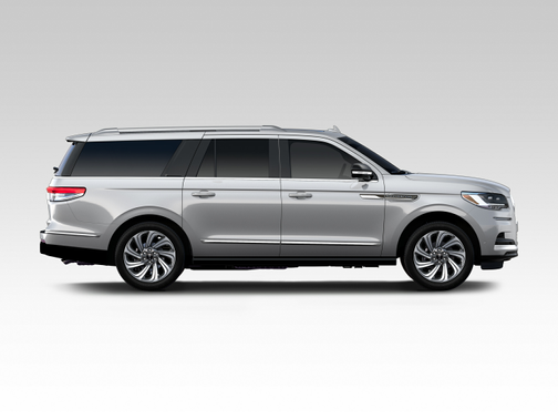2023 Lincoln Navigator L MPG, Price, Reviews & Photos | NewCars.com